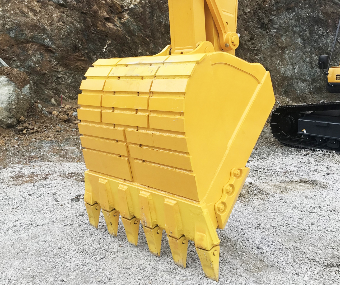 ĐẠI LÝ MÁY XÚC KOMATSU PC350LC-8 MỚI, BẢO HÀNH 2 NĂM