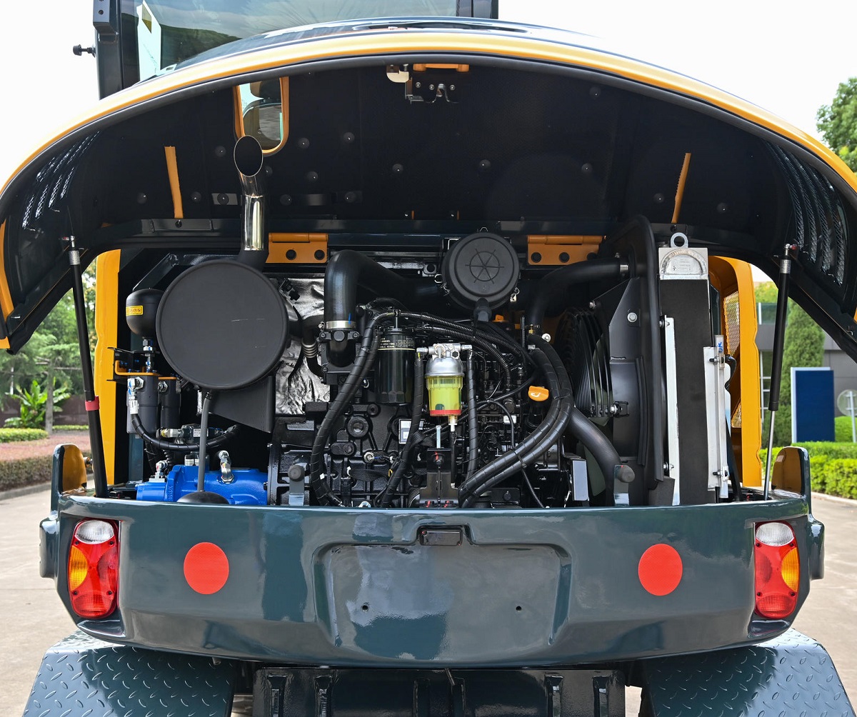 Giá Máy Xúc Bánh Lốp Doosan 55W Mới, Nên Chọn R60WVSpro