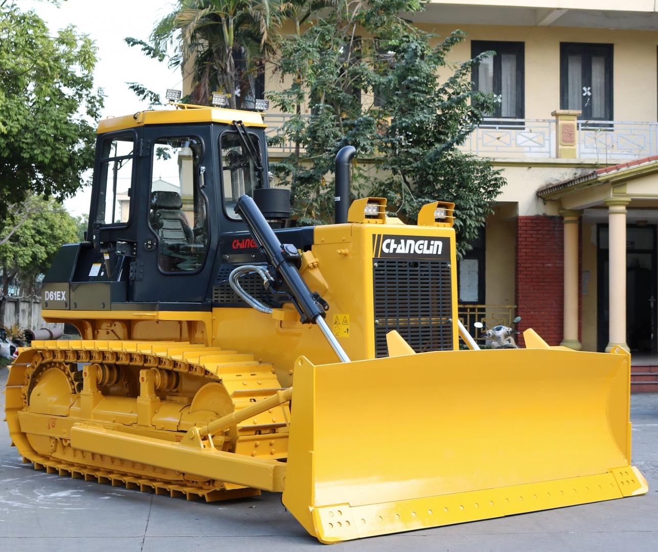 KOMATSU D61 Px/ Ex -12 MÁY ỦI LD MỚI 100% | ĐẠI LÝ BÁN