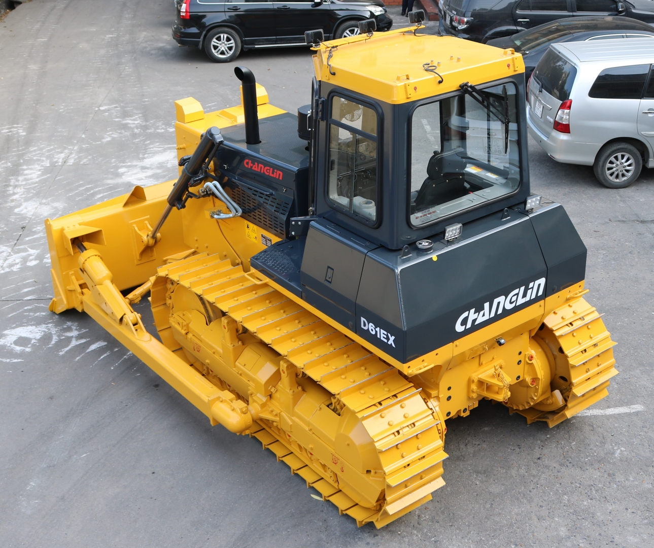 KOMATSU D61 Px/ Ex -12 MÁY ỦI LD MỚI 100% | ĐẠI LÝ BÁN